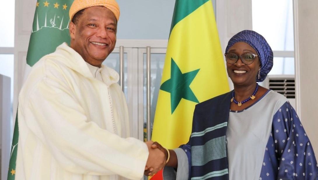 Visite de Son Excellence Son Excellence M. Hassan NACIRI, Ambassadeur ...